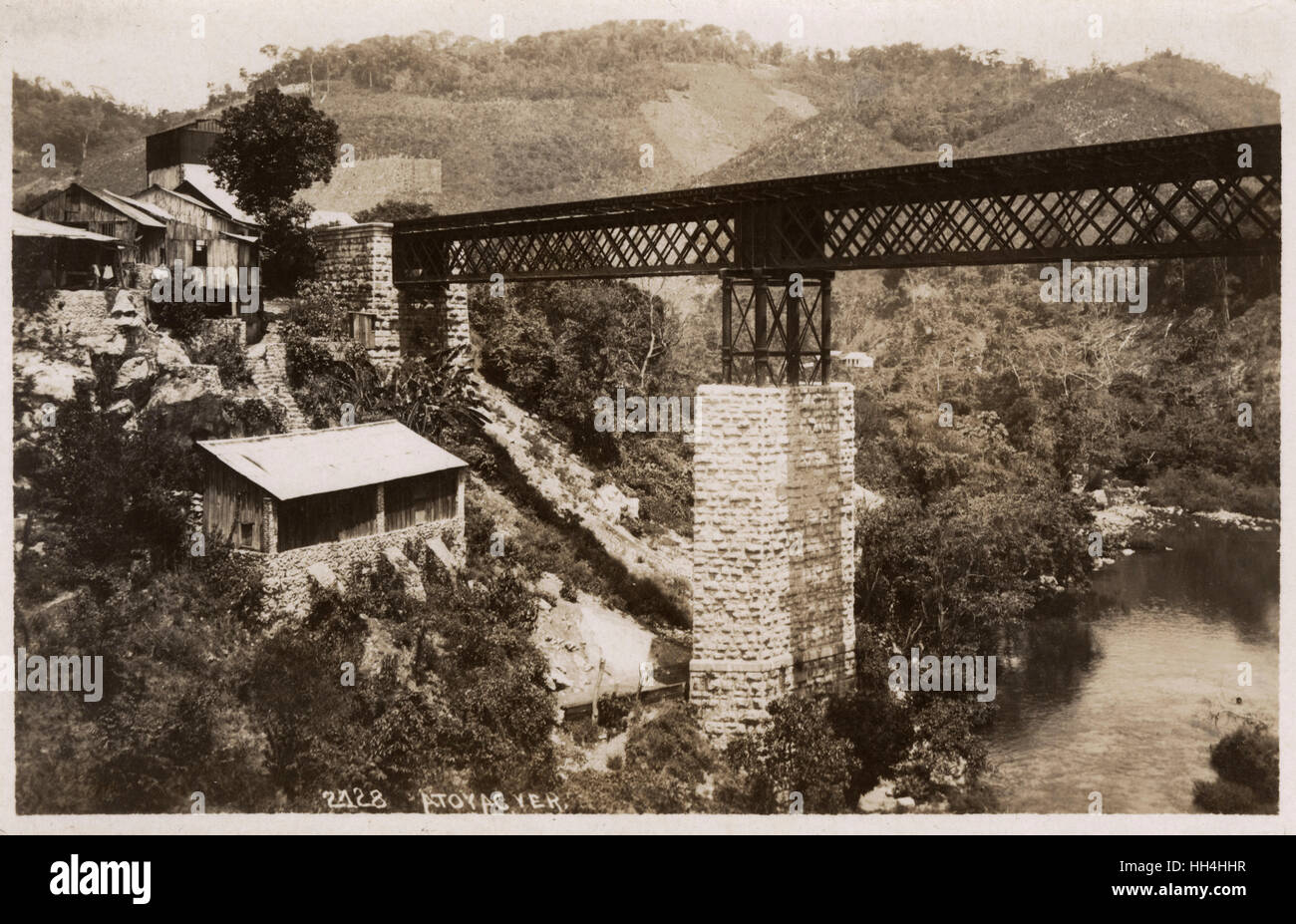 Bridge veracruz hi-res stock photography and images - Alamy