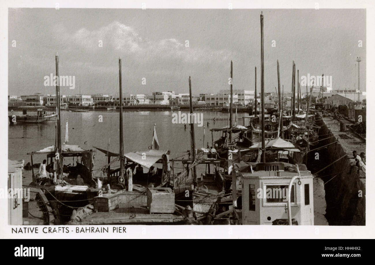 Native vessels, Manama Pier, Bahrain, Persian Gulf Stock Photo - Alamy