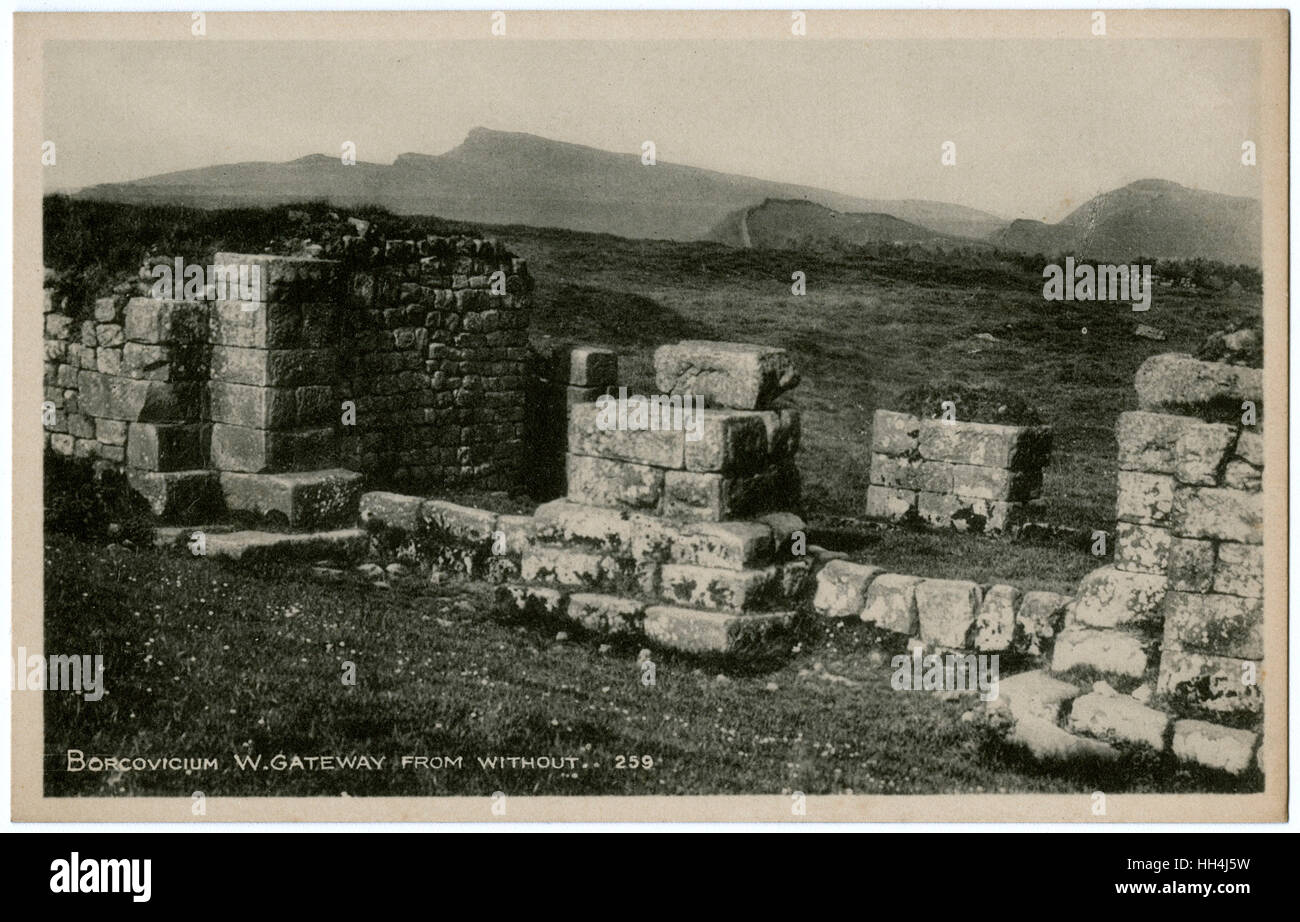 Roman engineering hadrians wall hi-res stock photography and images - Alamy