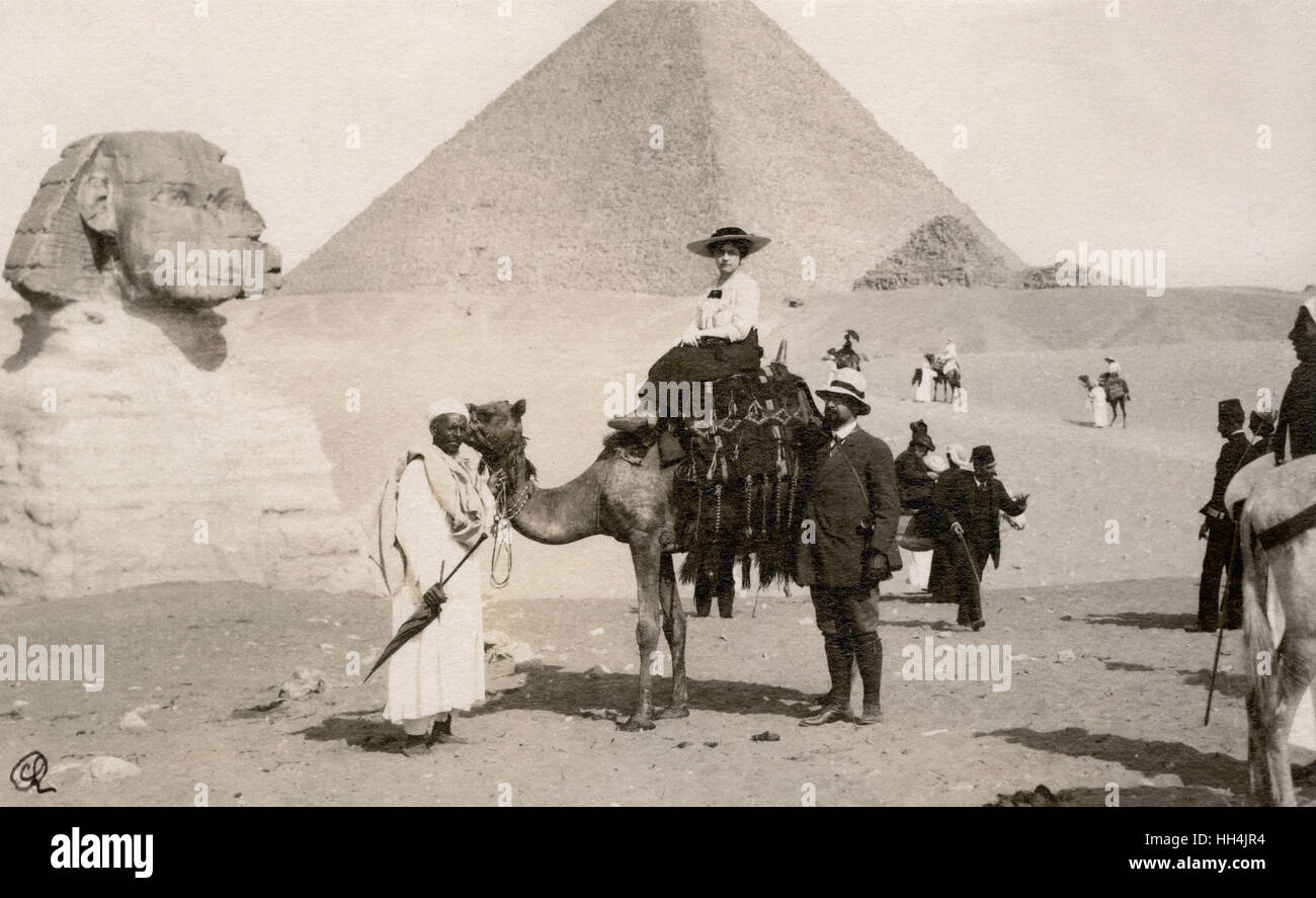 Giza sphinx guide hi-res stock photography and images - Alamy