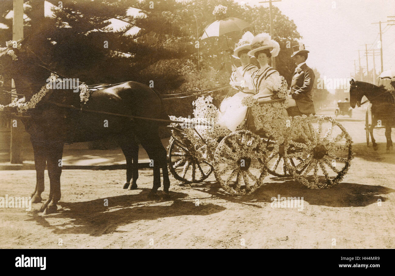 Horse drawn cart 1900s hi-res stock photography and images - Alamy