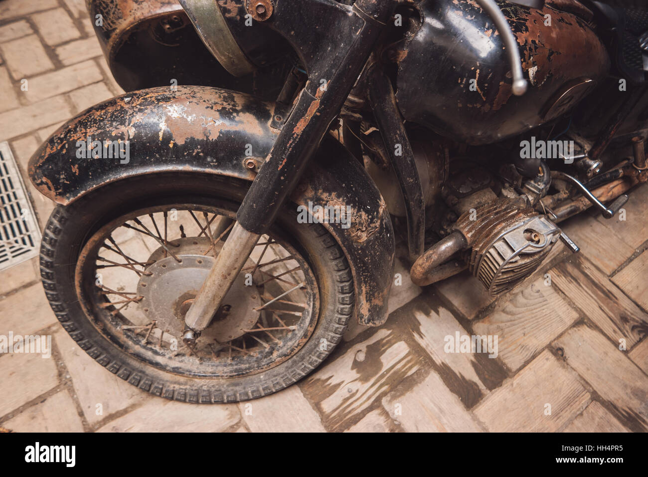 Old rusty motorcycle Stock Photo - Alamy