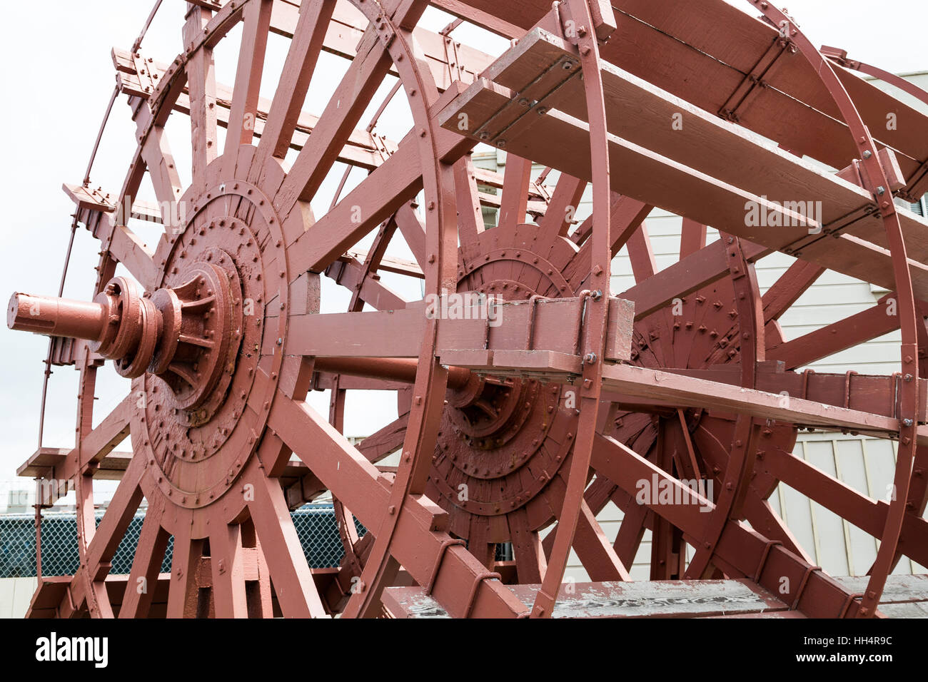 Paddle wheel hi-res stock photography and images - Alamy