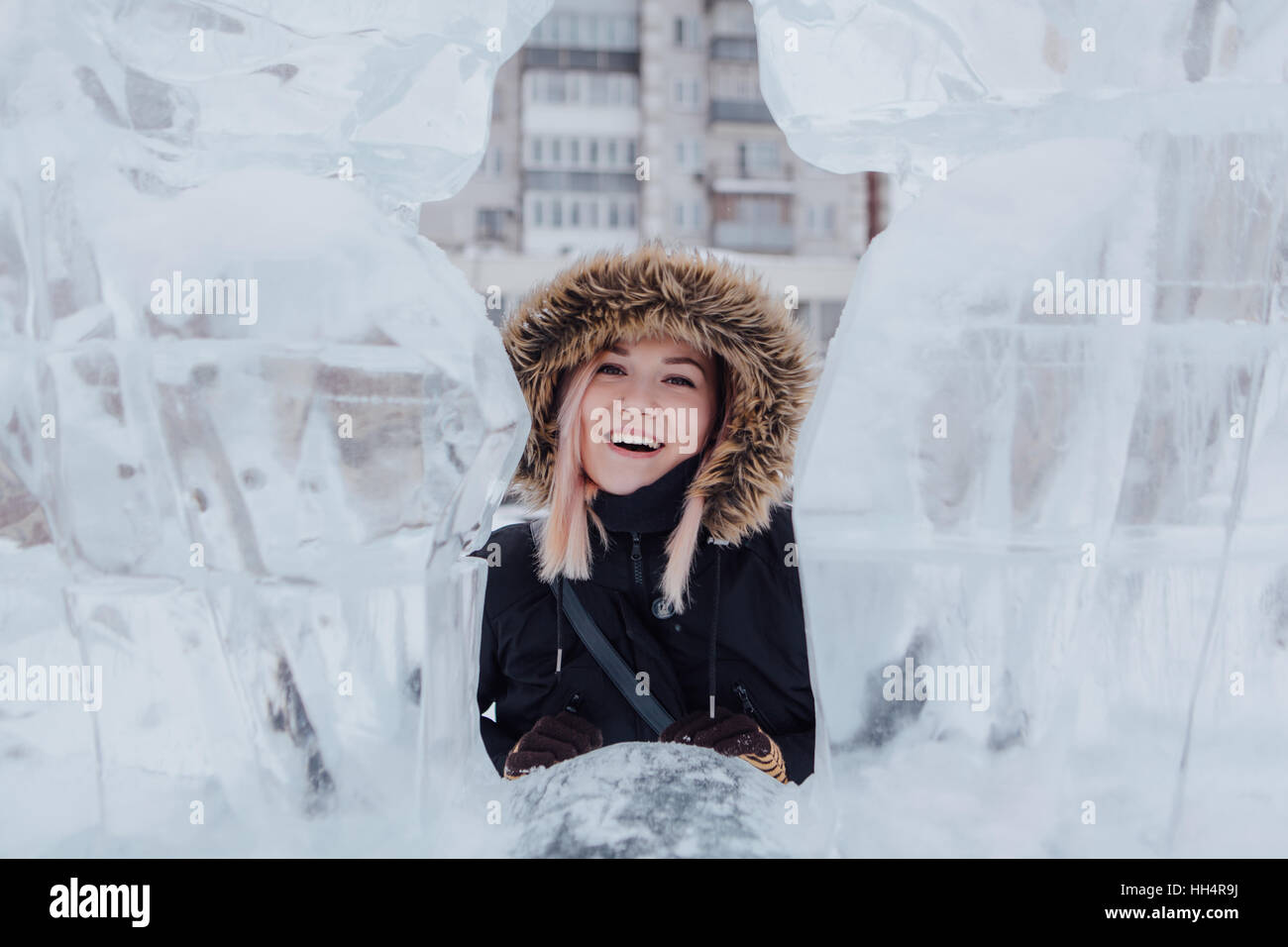 Ice sculpture woman face hi-res stock photography and images - Alamy
