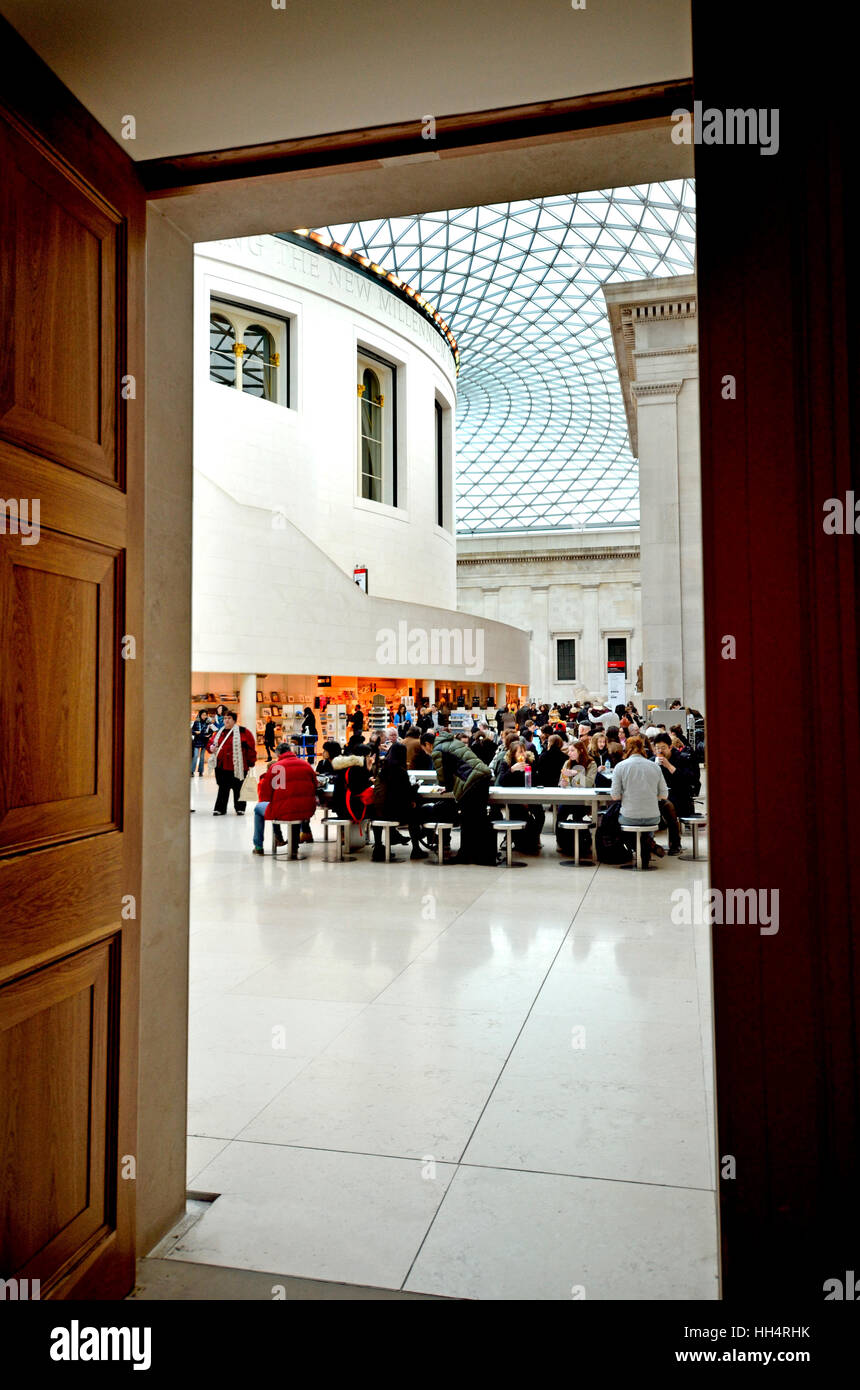 London, England, UK. British Museum - Great Court (Foster and Partners ...