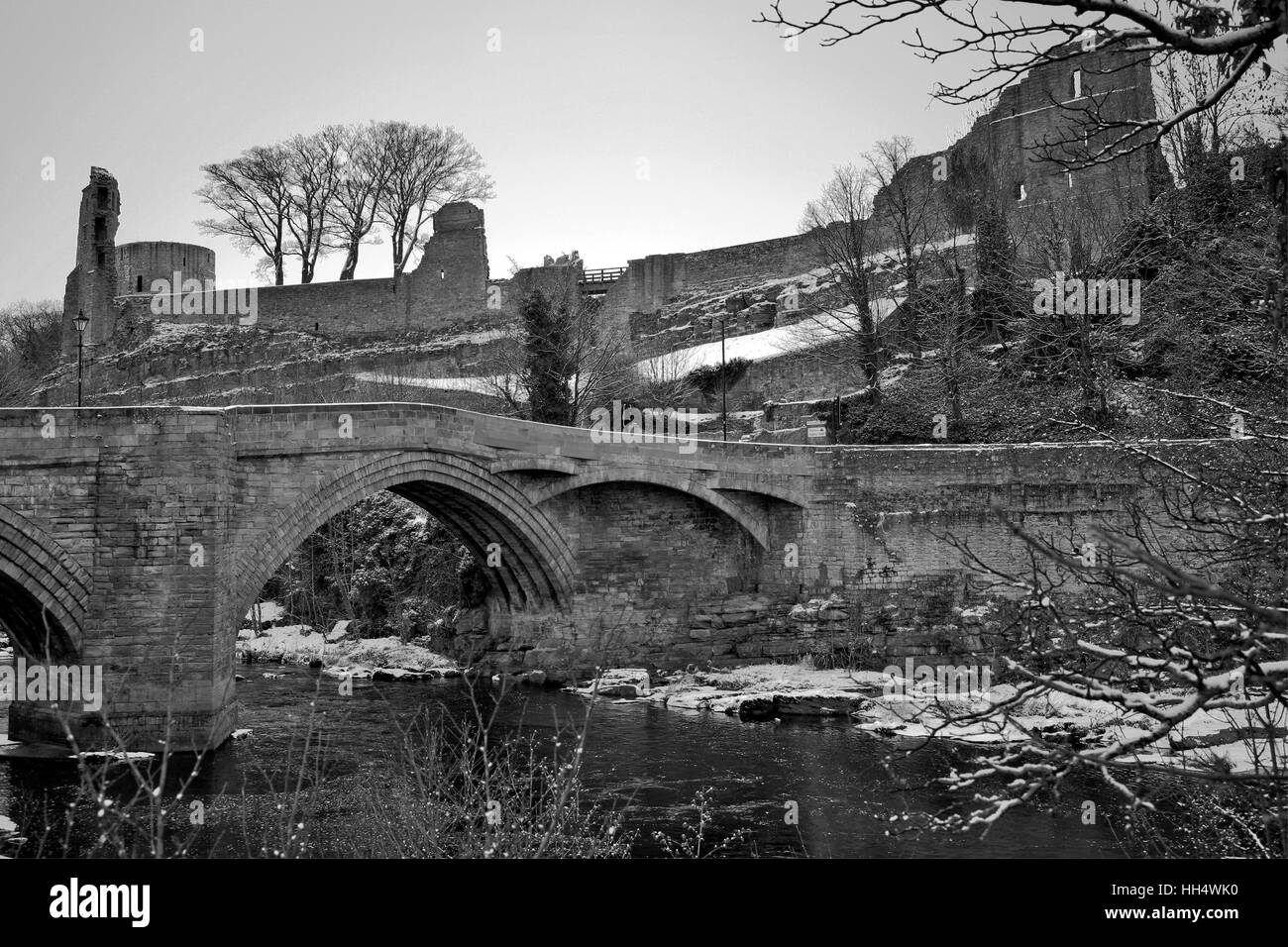 The ruins of Barnard Castle, Barnard Castle Town, Teesdale, Durham ...