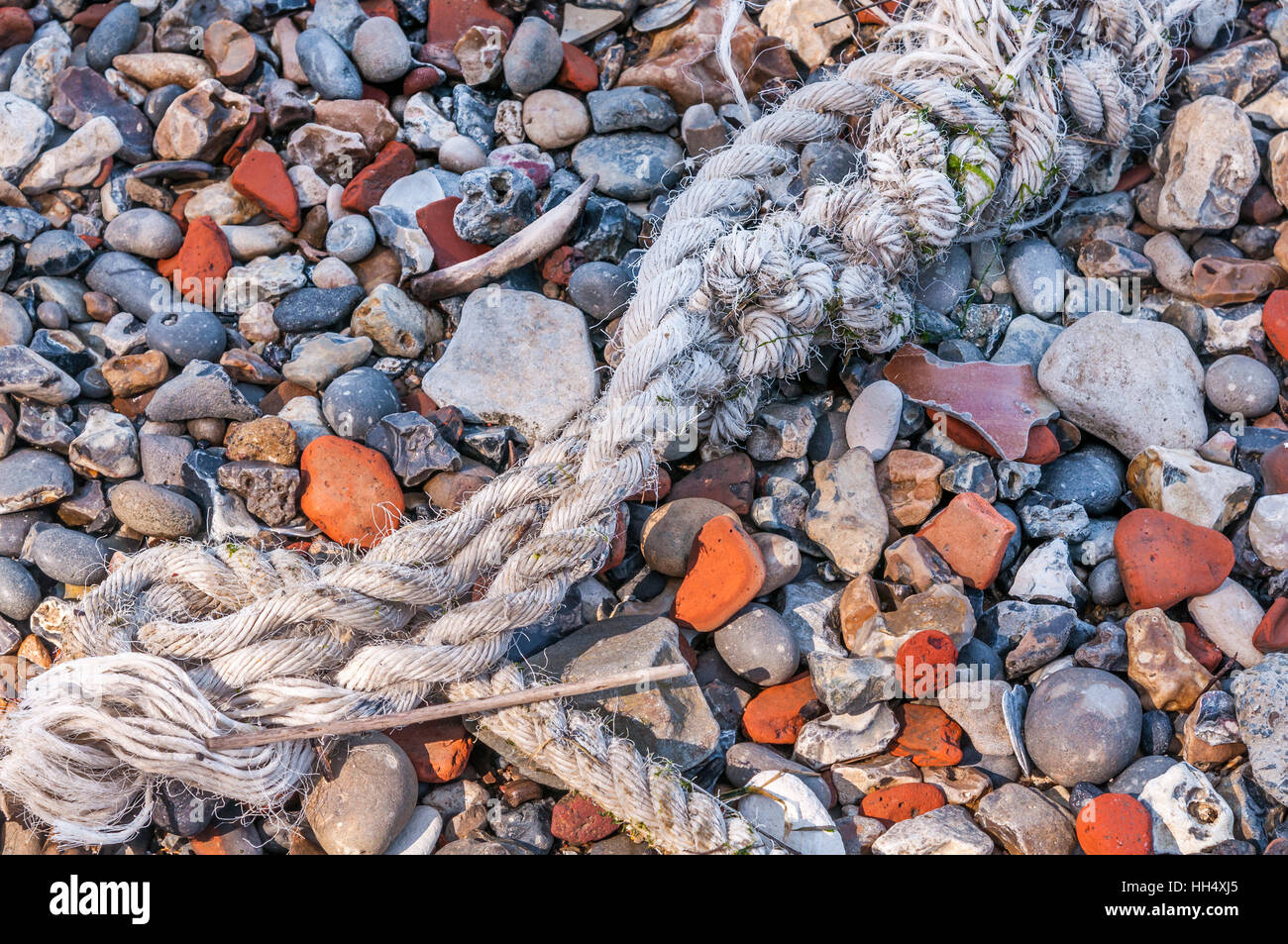 Dirty thames hi-res stock photography and images - Alamy