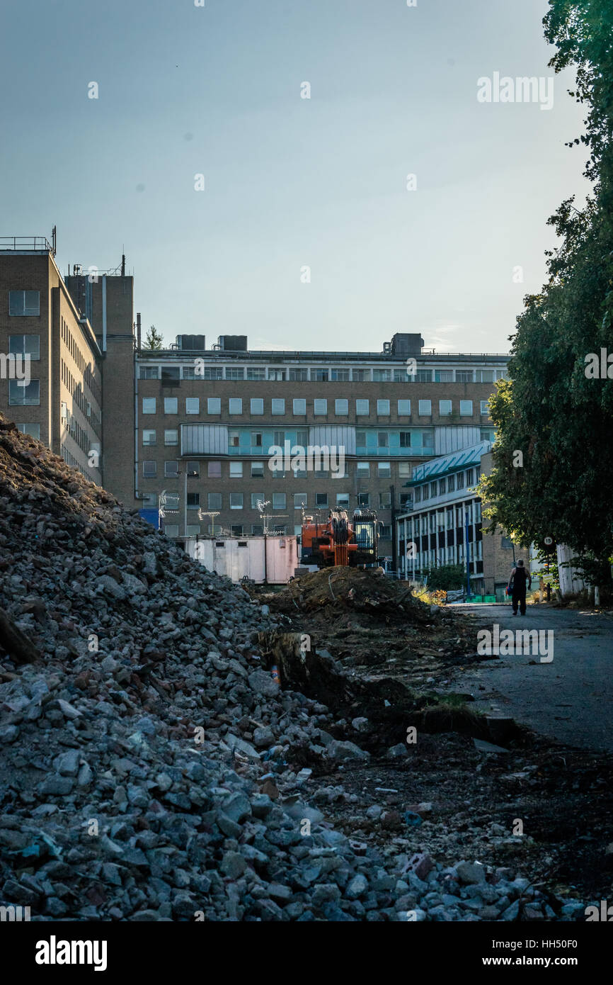 Qeii hospital hi-res stock photography and images - Alamy