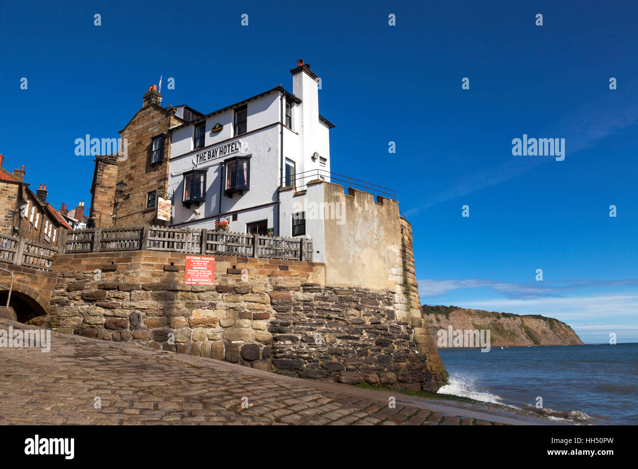 Robin hood's bay bay hotel hi-res stock photography and images - Alamy Robin hood's bay bay hotel hi-res stock photography and images - Alamy