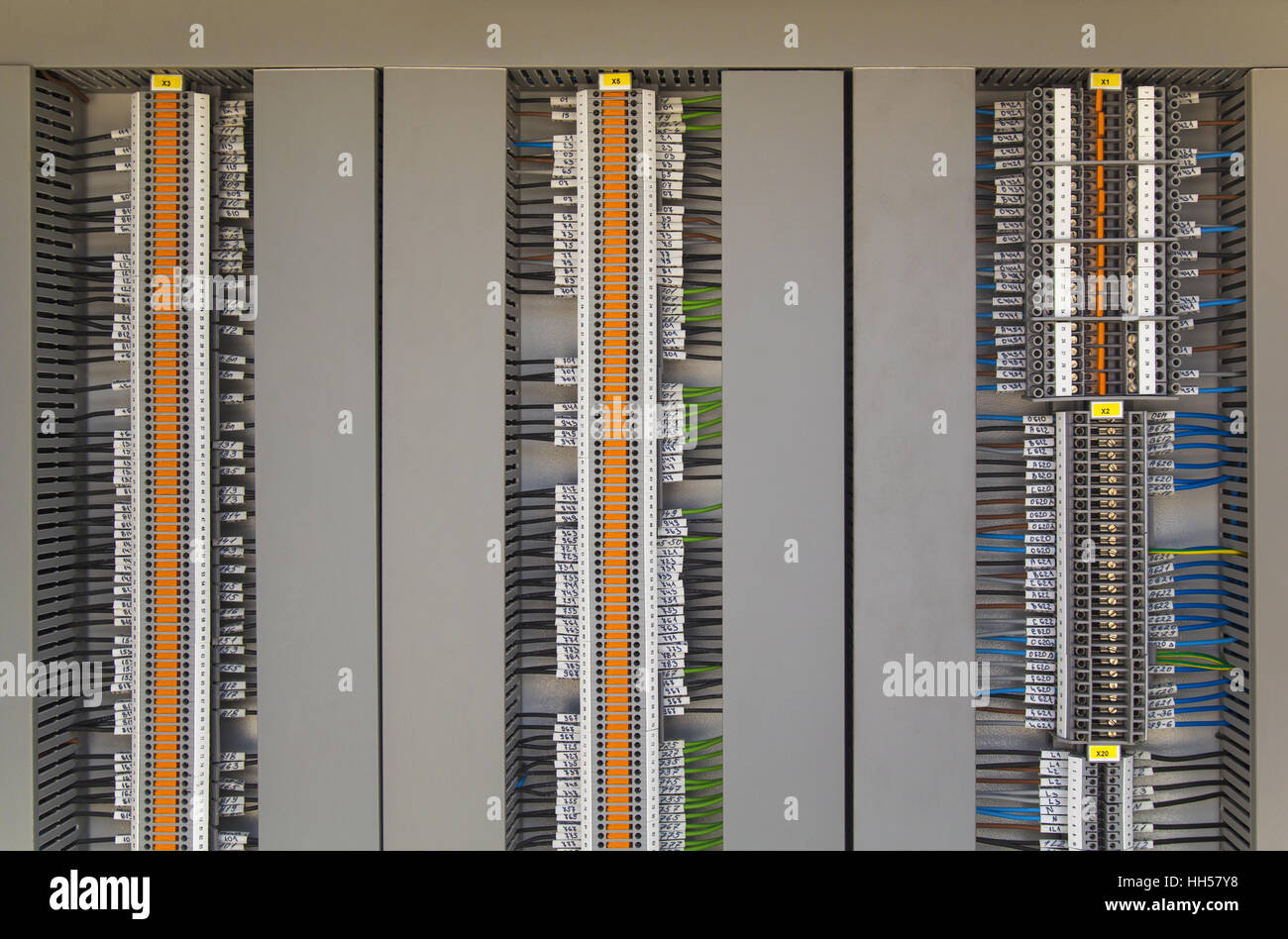 Electrical terminals hi-res stock photography and images - Alamy