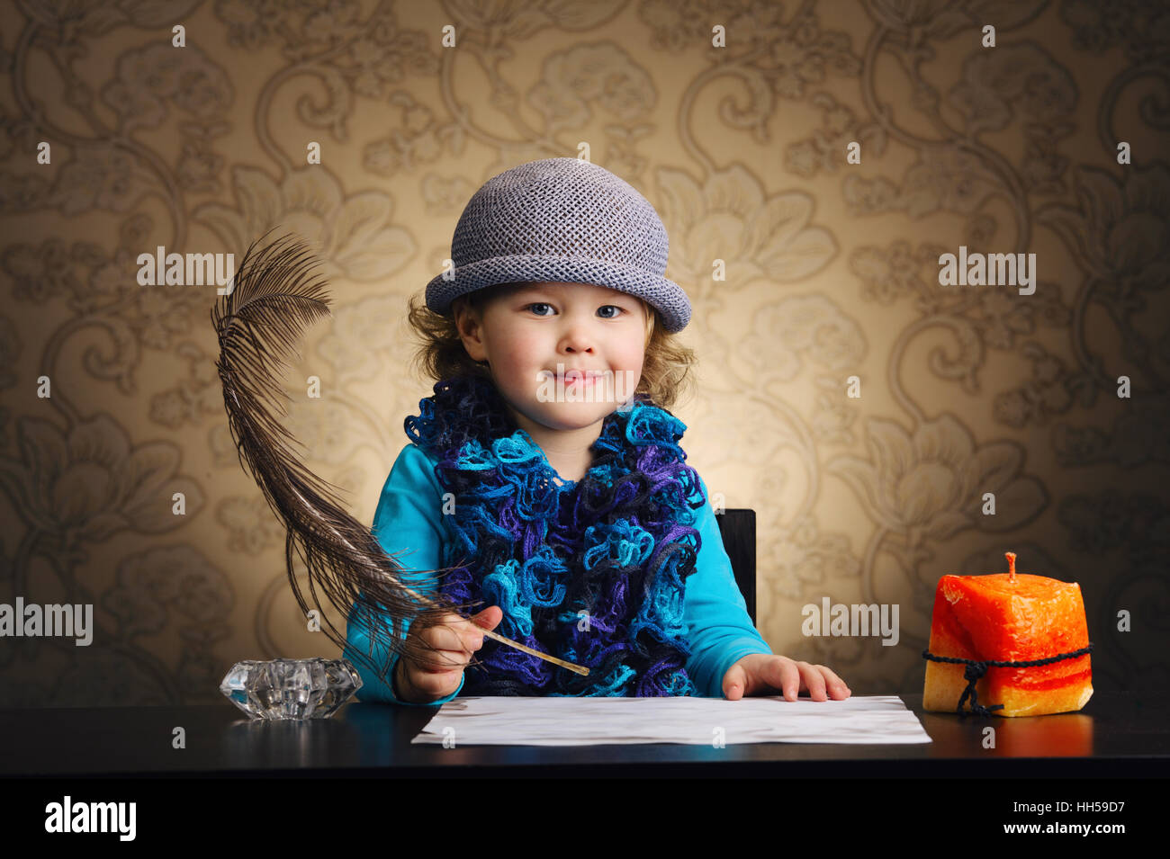 little beautiful vintage writer girl Stock Photo - Alamy