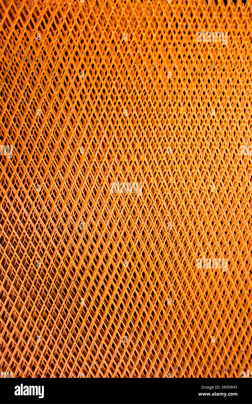 Wire mesh cage hi-res stock photography and images - Alamy