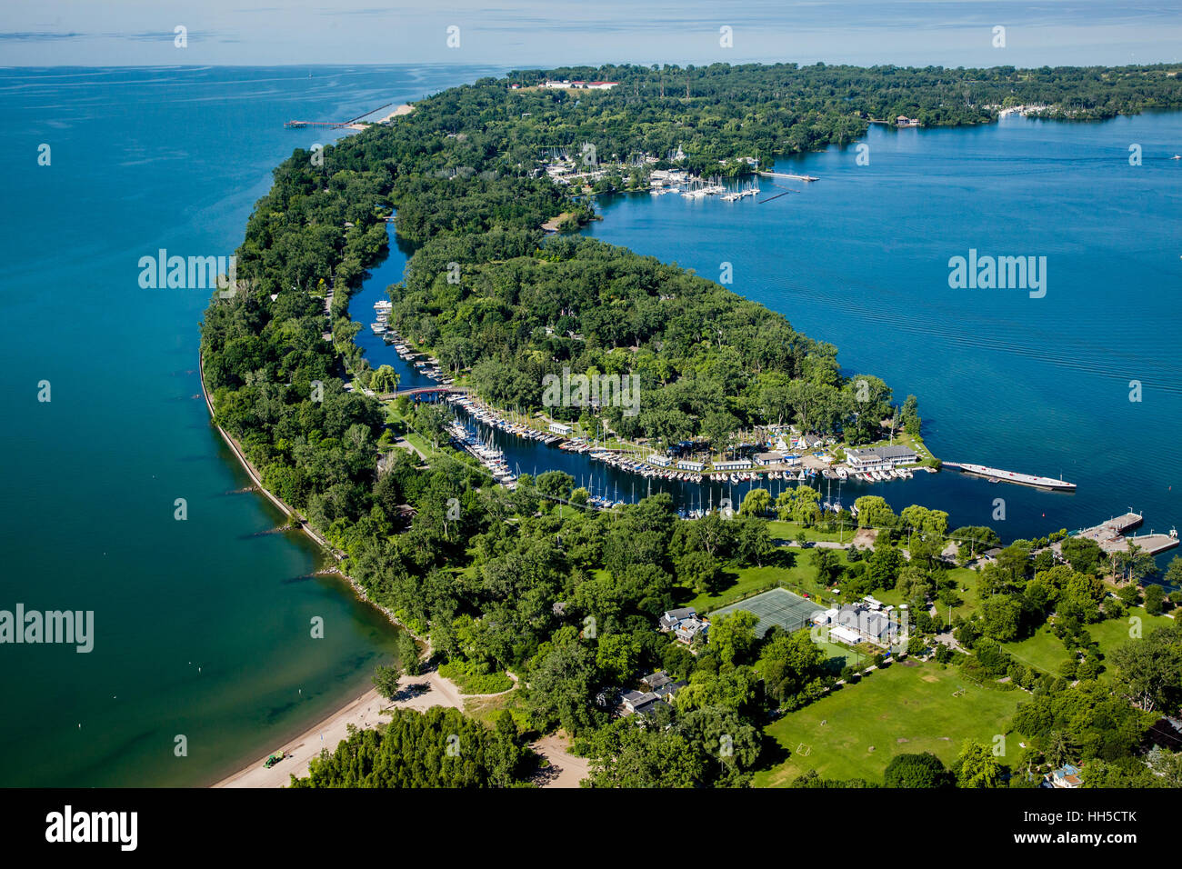 Aerial view of the Toronto Islands from the east Stock Photo - Alamy