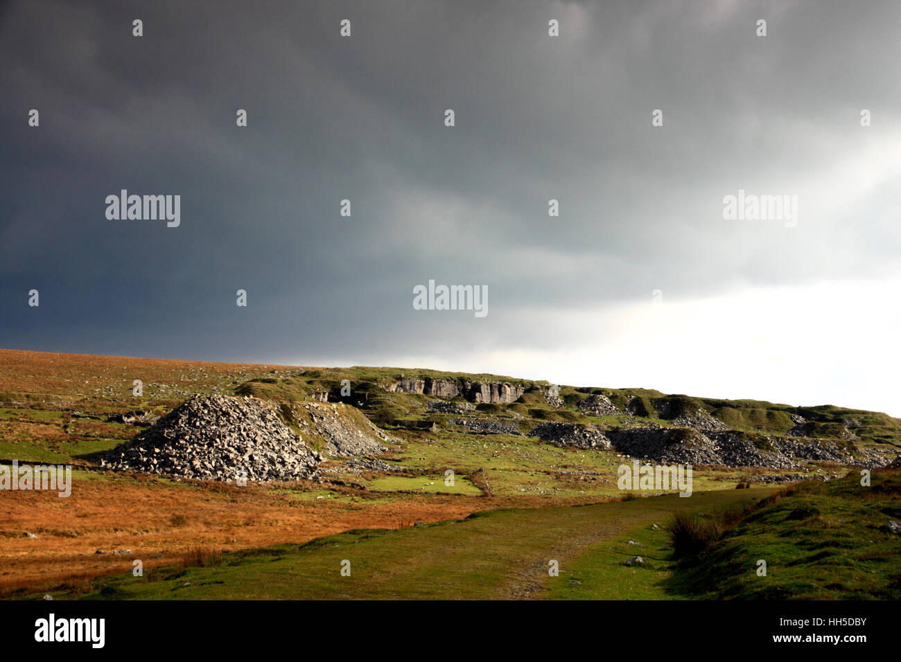 Quarry spoil hi-res stock photography and images - Alamy