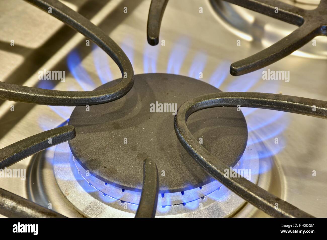 Stove top burner hi-res stock photography and images - Alamy