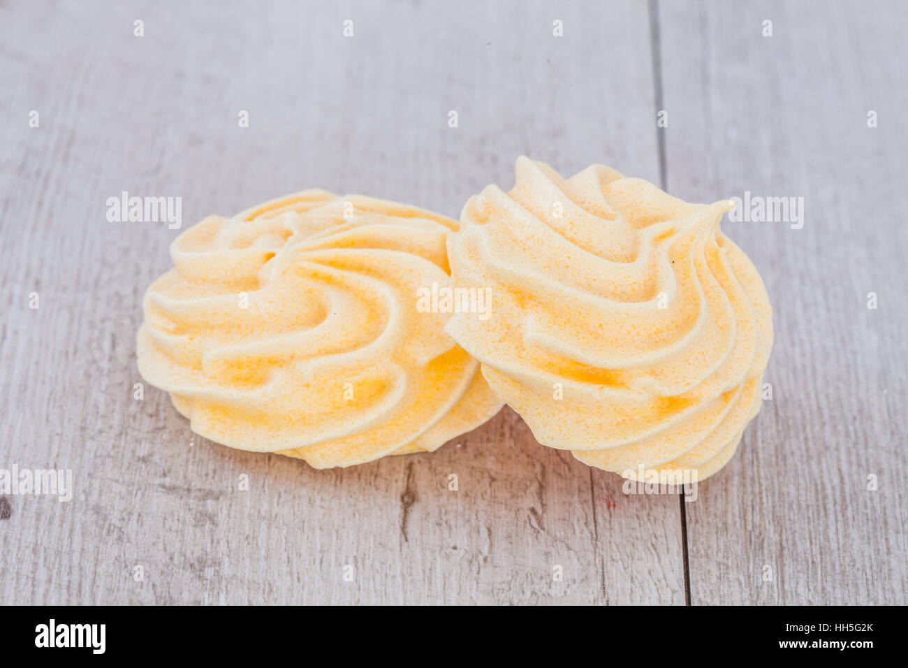 Meringue banana hi-res stock photography and images - Alamy