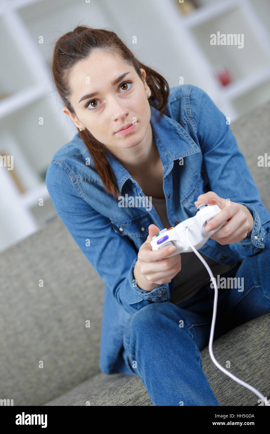 Computer games girl hi-res stock photography and images - Alamy