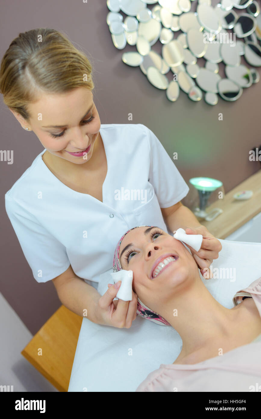 cleaning the face Stock Photo - Alamy