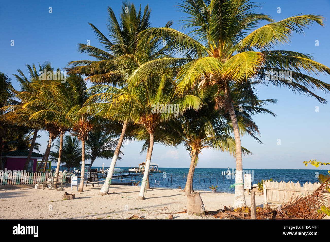 Belize south water caye hi-res stock photography and images - Alamy