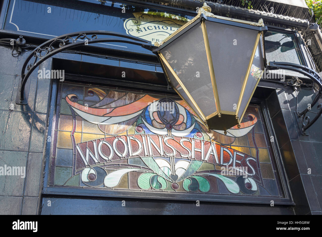 The Woodins Shades Pub stained glass entrance sign, Bishopsgate, City ...
