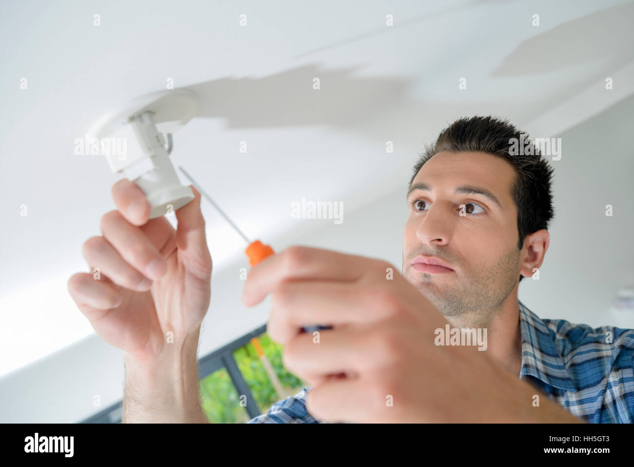 Electrical cable with exposed wire hi-res stock photography and images ...