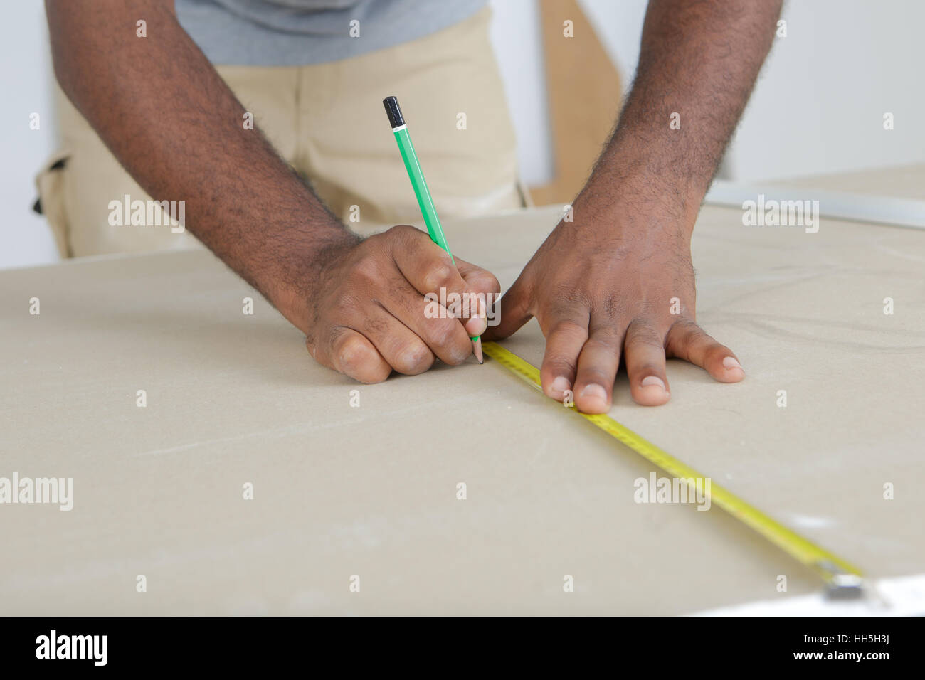 Precise measurement hi-res stock photography and images - Alamy