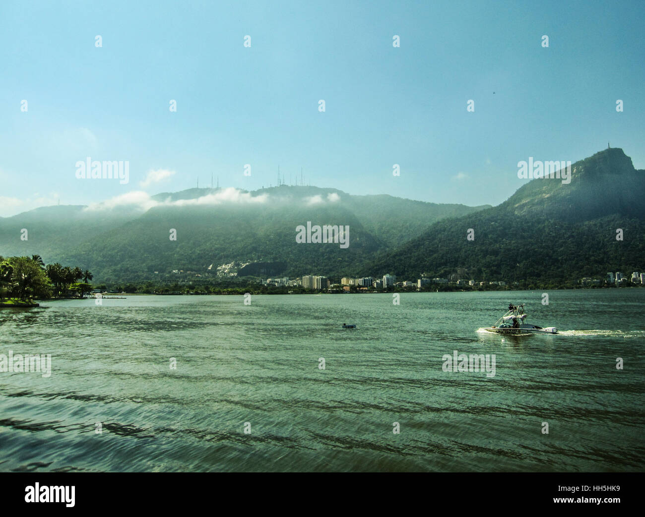 Lagoon of rio de janeiro hi-res stock photography and images - Alamy