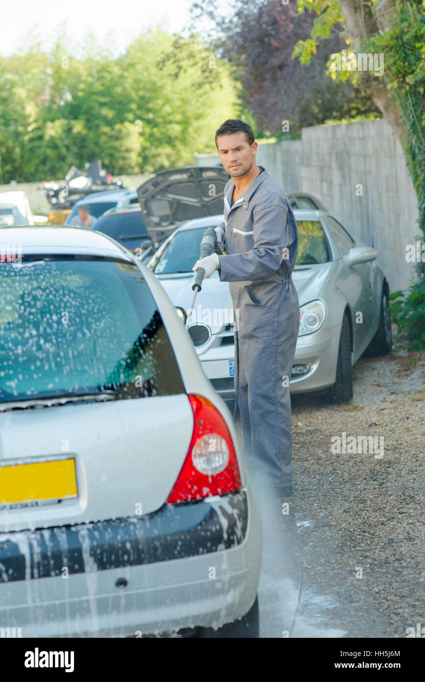 Spraying car hi-res stock photography and images - Alamy