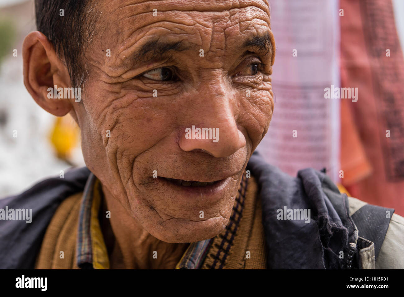 Tibetan man hi-res stock photography and images - Alamy