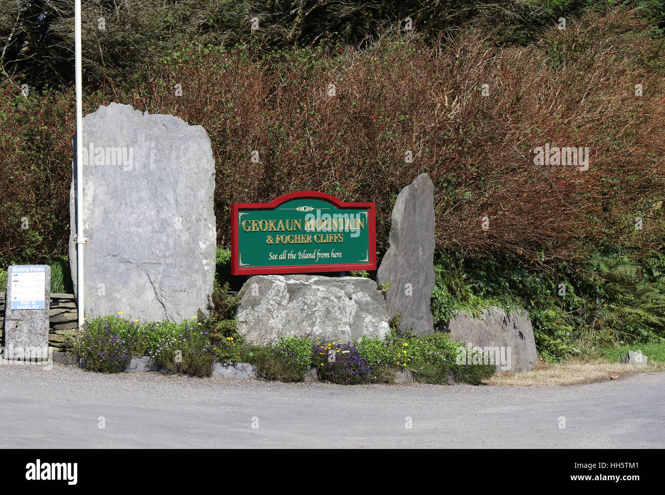Geokaun mountain skellig ring hi-res stock photography and images - Alamy