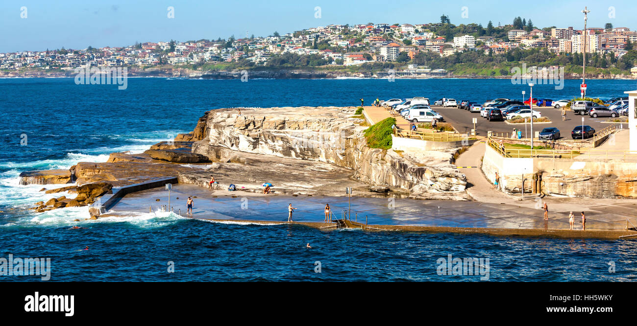 Rock swimming pool clovelly hi-res stock photography and images - Alamy