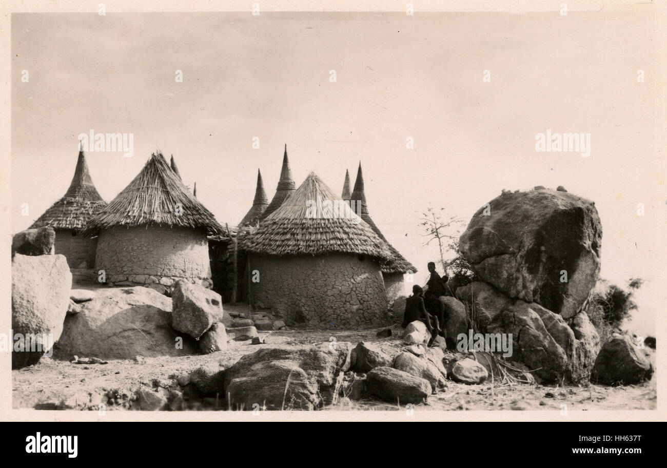 Kirdi people hi-res stock photography and images - Alamy