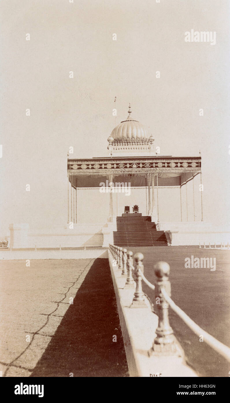 King george v queen mary delhi durbar hi-res stock photography and ...