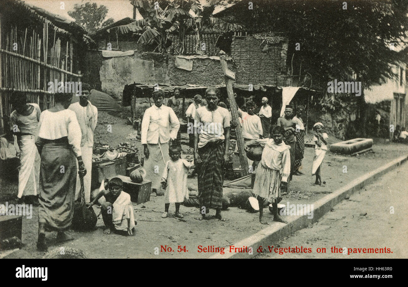 Street traders selling fruit and vegetables, Ceylon Stock Photo - Alamy