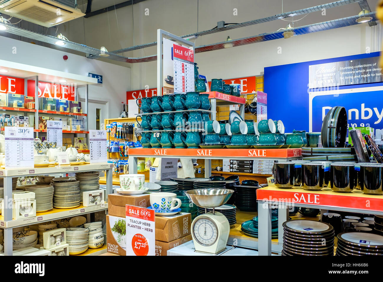 Cook shop hi-res stock photography and images - Alamy