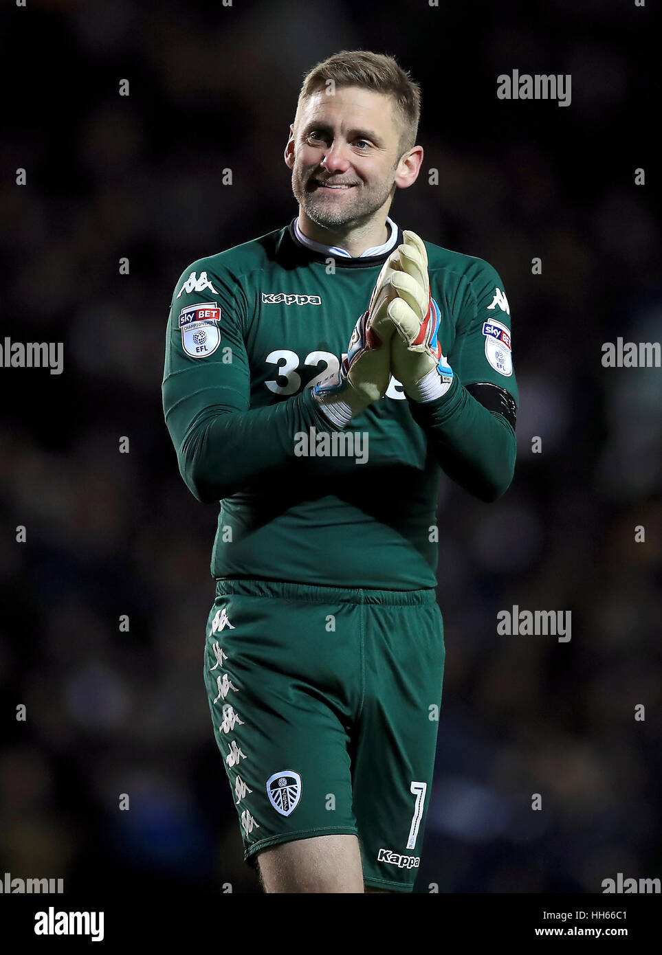 Leeds United goalkeeper Robert Green Stock Photo - Alamy
