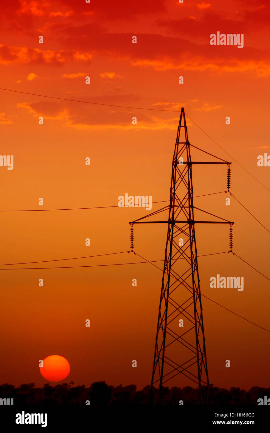 Indian electrical pylon hi-res stock photography and images - Alamy