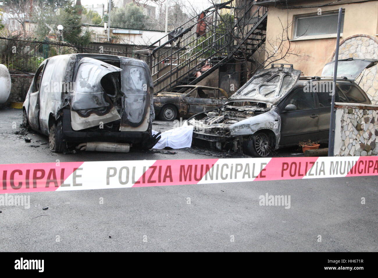Napoli, Italy. 16th Jan, 2017. Gas tank explodes leaving one dead and ...