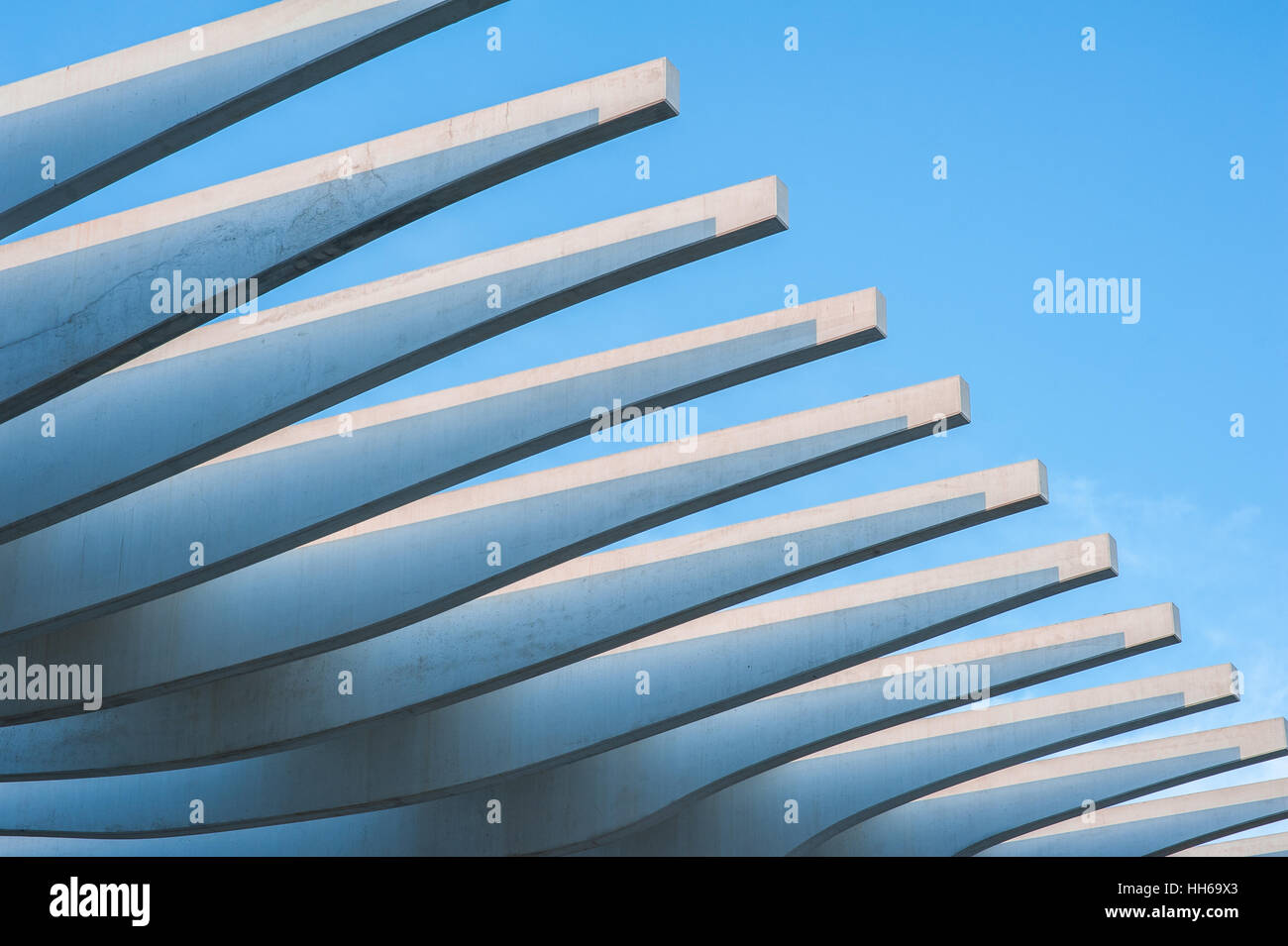 Modern stone promenade roof hi-res stock photography and images - Alamy