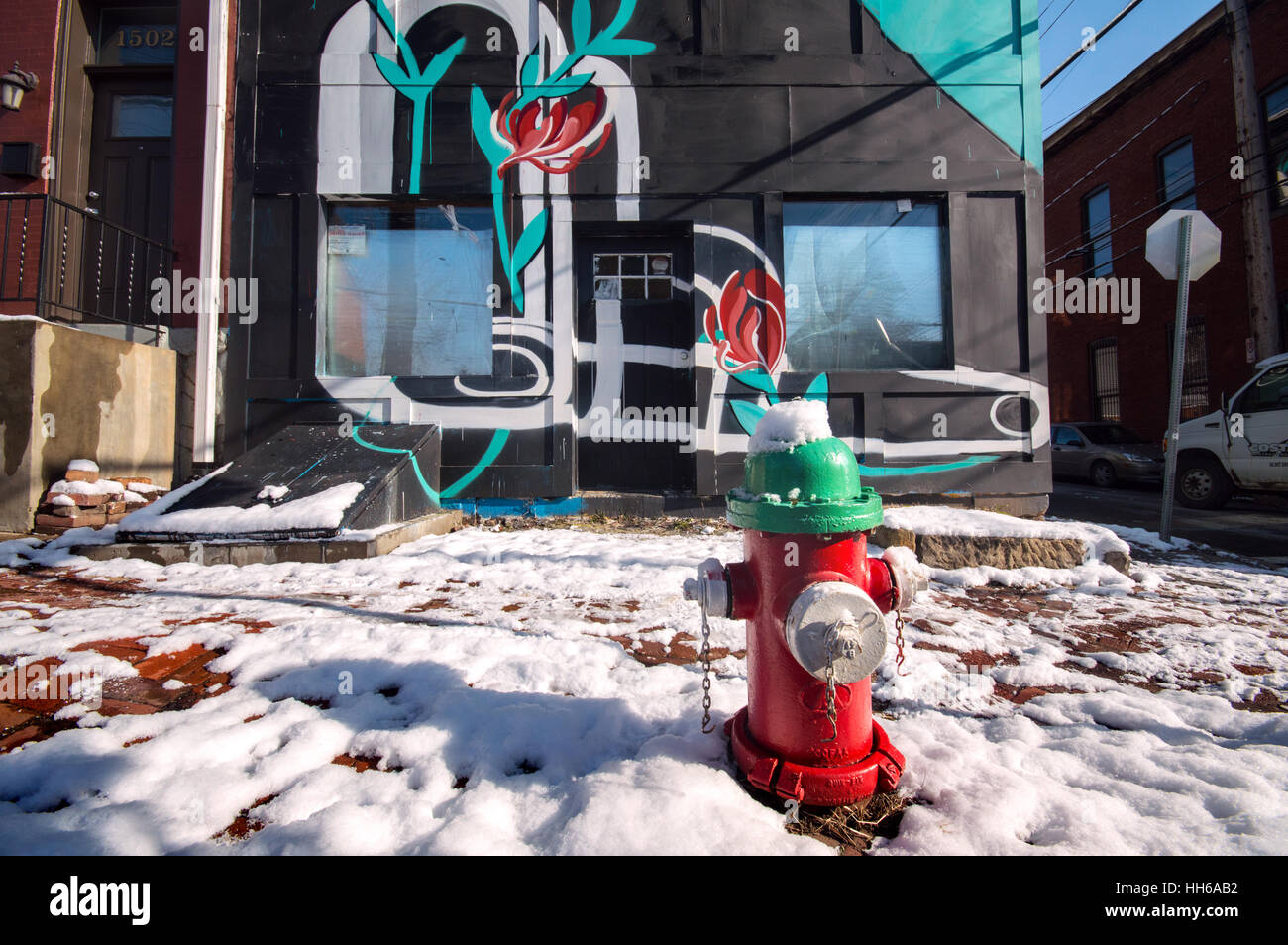 Neighborhood fire hydrant hi-res stock photography and images - Alamy