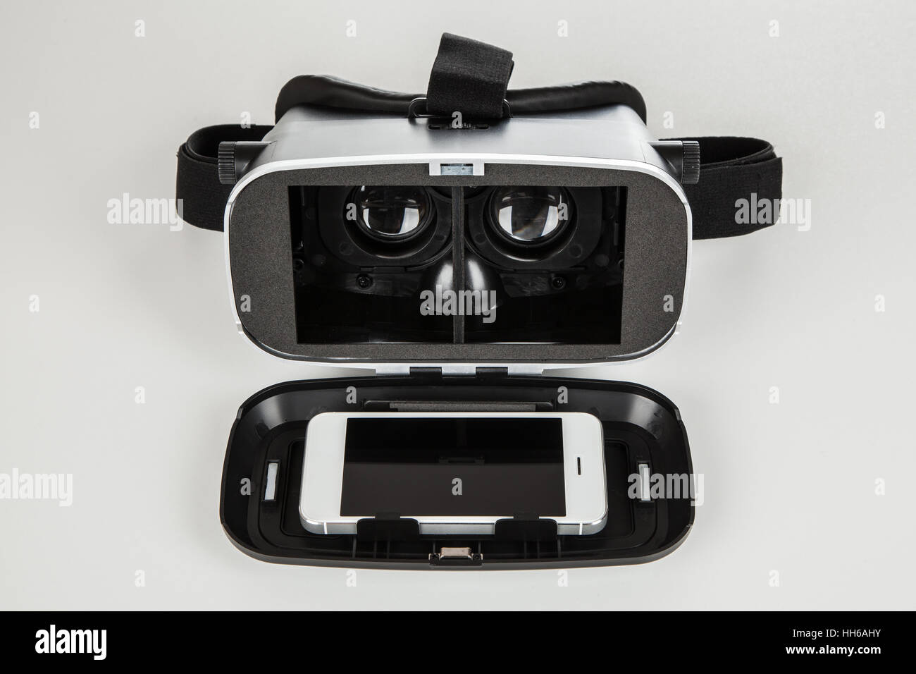Virtual reality headset Stock Photo - Alamy