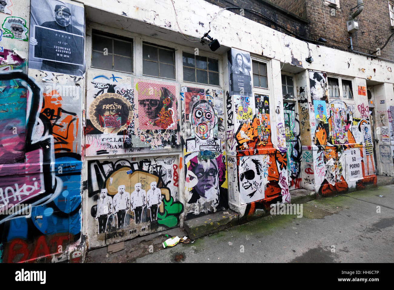 Graffiti street Art in East London off Brick Lane Stock Photo - Alamy