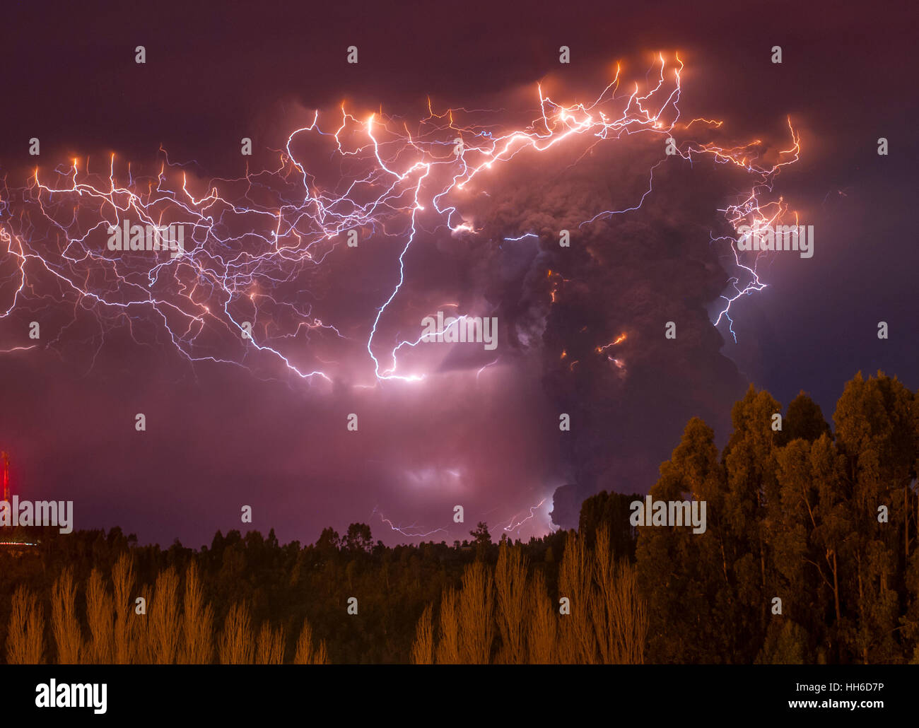 Volcanic Lightning High Resolution