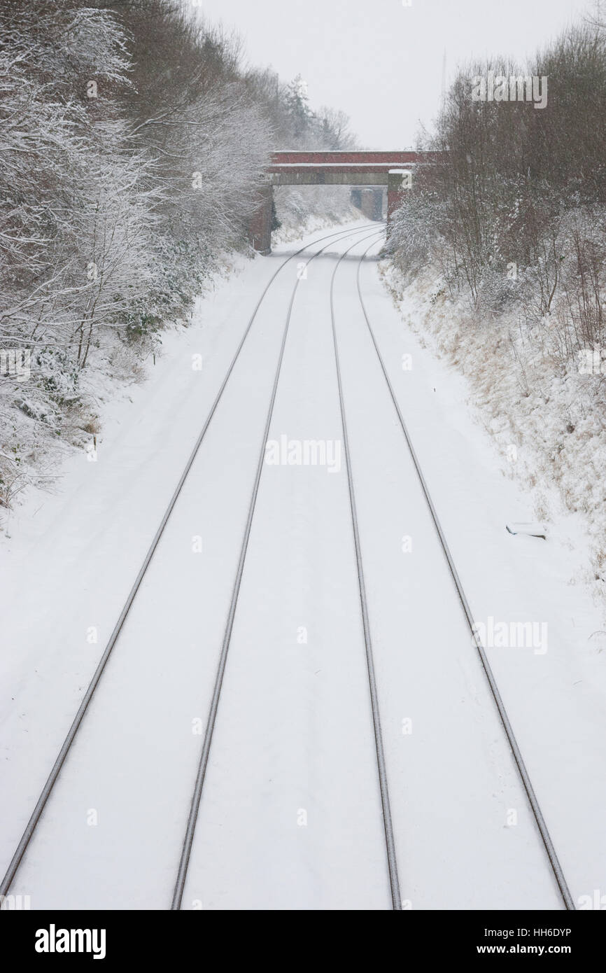 Rail track bend hi-res stock photography and images - Alamy