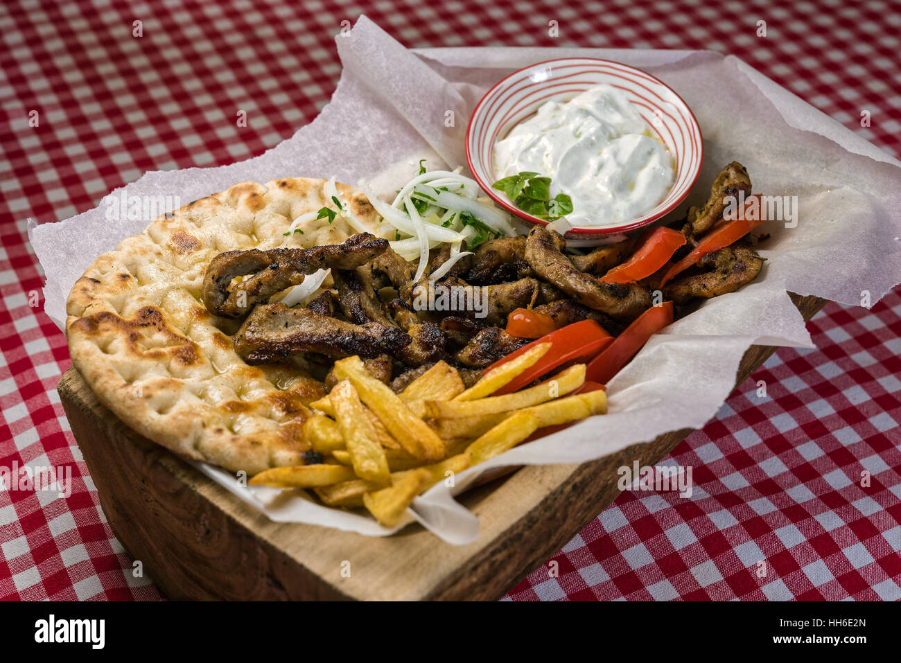 Gyros pita greece hi-res stock photography and images - Alamy