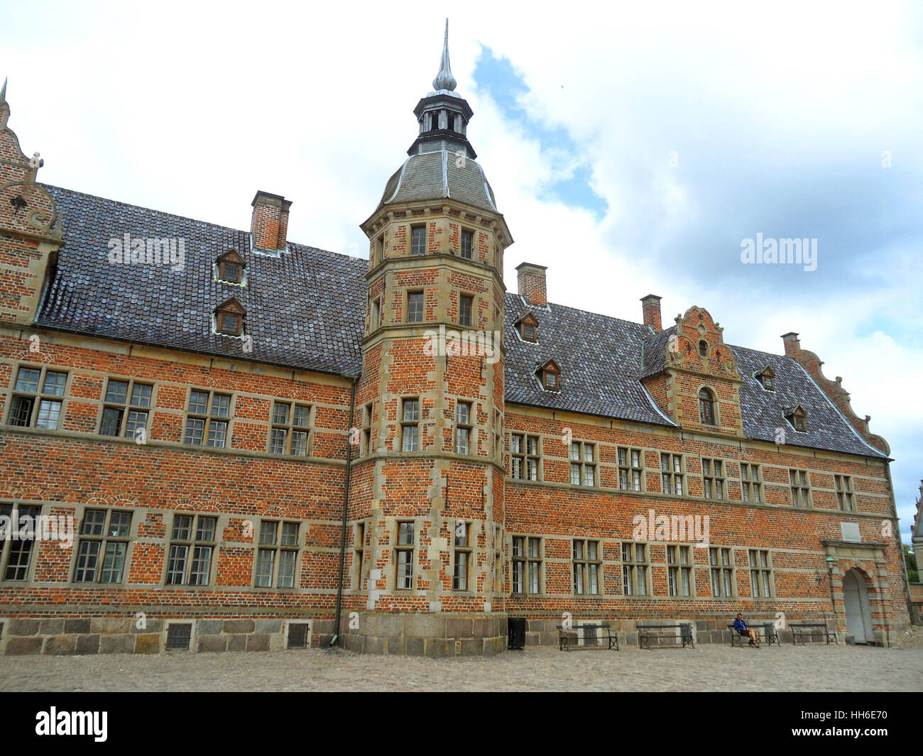 Stunning Frederiksborg Castle in Hillerod, Denmark Stock Photo - Alamy