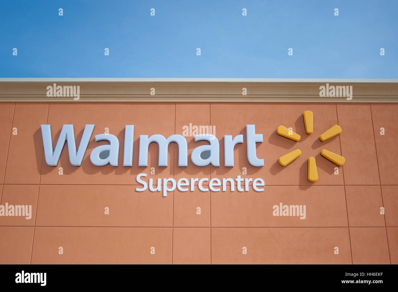 Walmart toys hi-res stock photography and images - Alamy