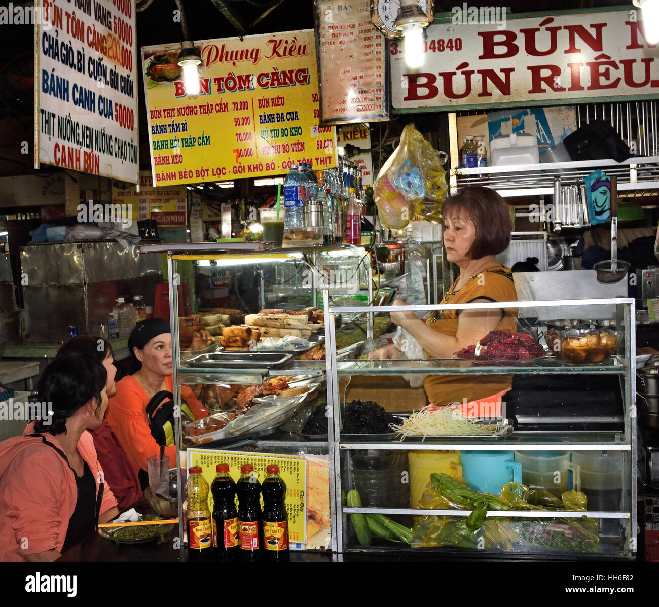 Dizzying high octane city hi-res stock photography and images - Alamy