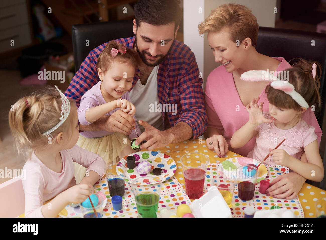 Mother father spend time hi-res stock photography and images - Alamy