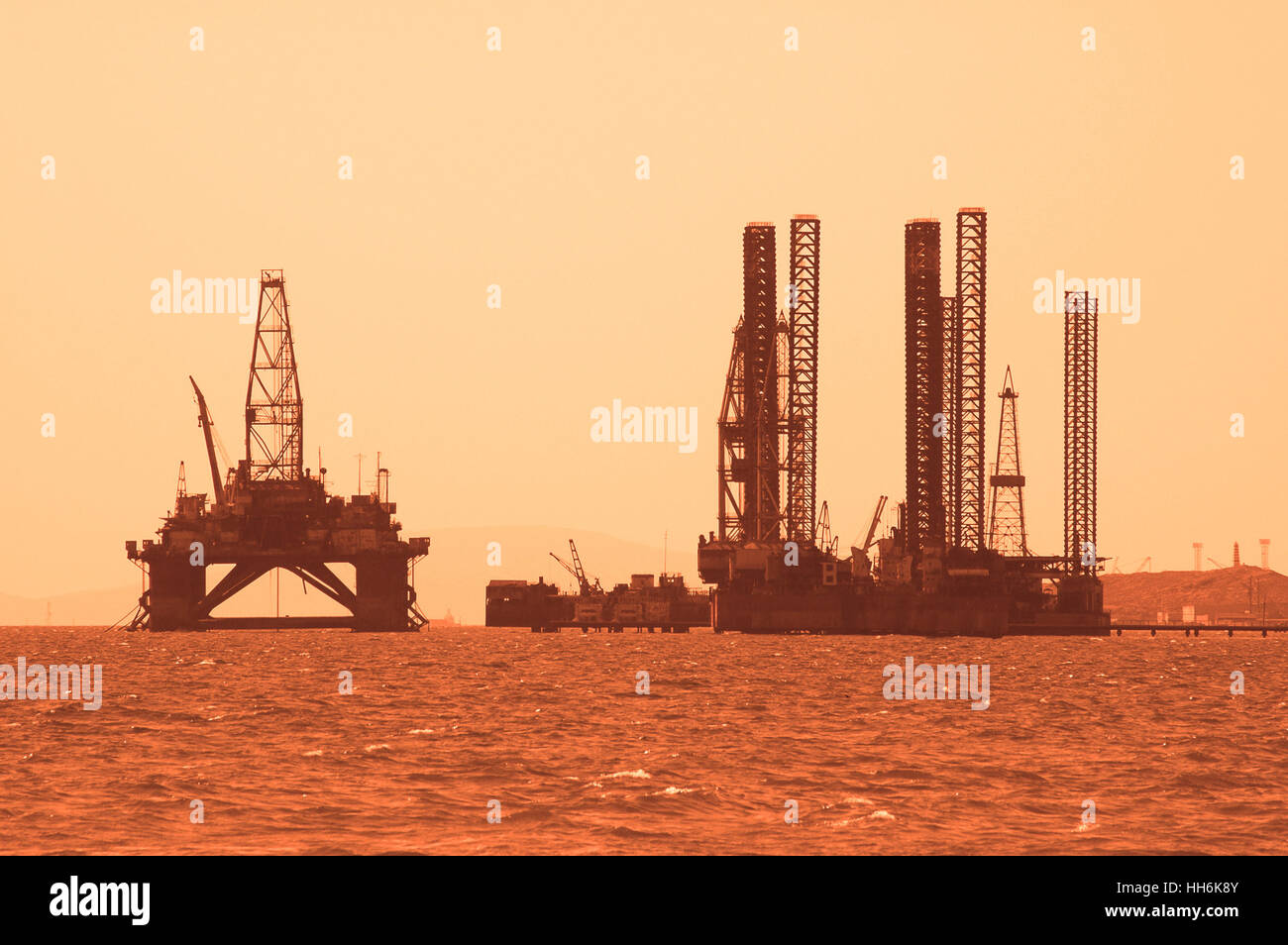 Caspian sea pollution hi-res stock photography and images - Alamy